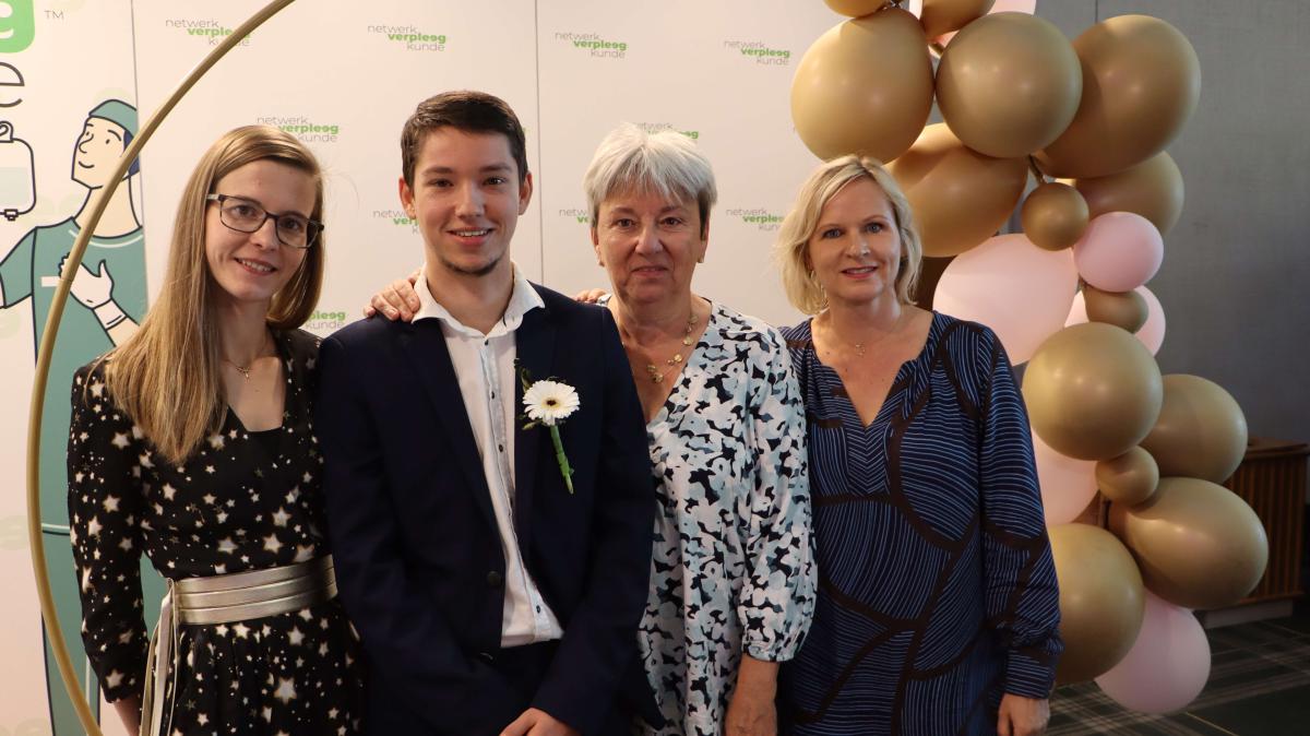 Tibo is een Parel van een zorgkundige | Gemeente Middelkerke